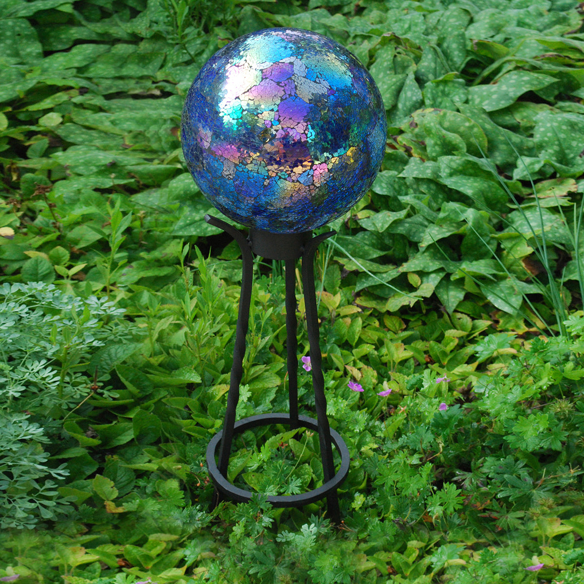 Wrought Iron Garden Stand VANZACK Reflective - Wrought Iron Display ...